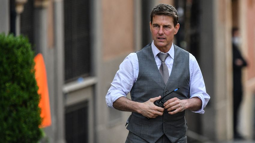 NOOL - Ellopták a Birminghamben forgató Tom Cruise BMW-jét