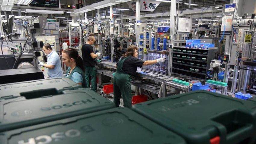 NOOL - Több mint 800 munkavállalót küld el idén a hatvani Bosch-gyár