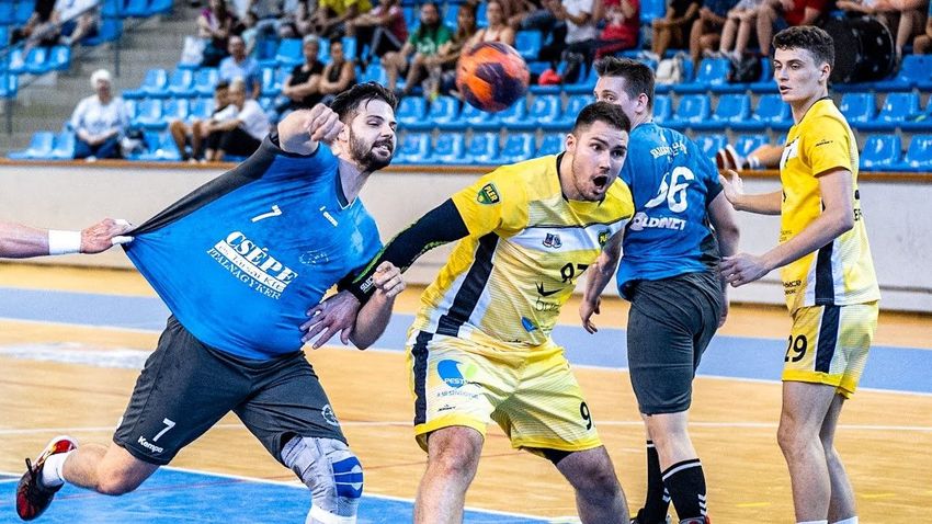 NOOL - Alulmaradt a szezon utolsó hazai pályás mérkőzésén a Strandépítők KC