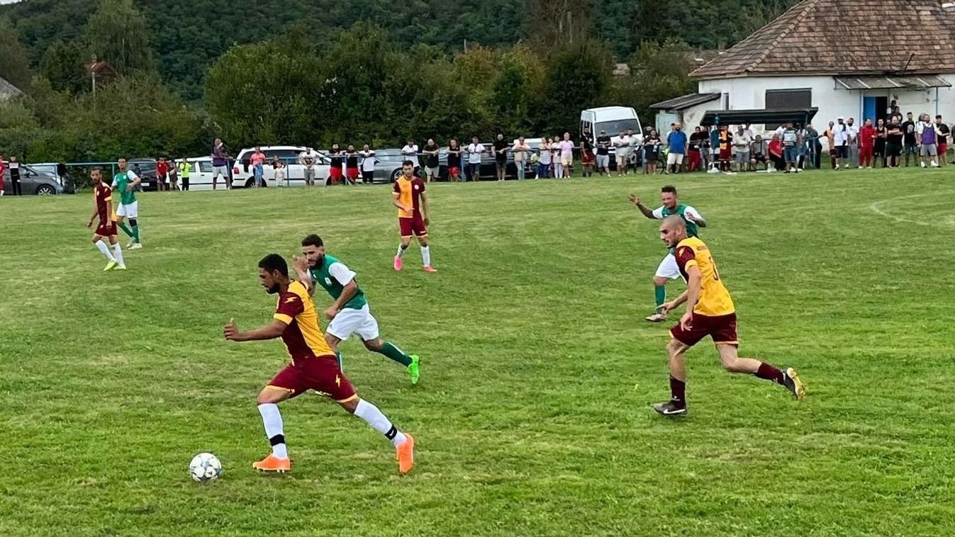 Az Ecseg csapata nyerte a keleti csoport rangadóját
