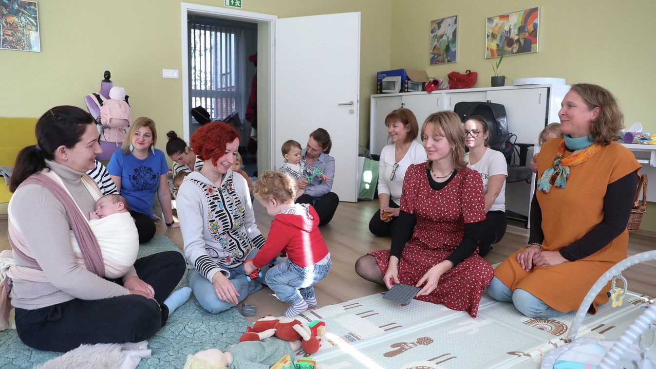Baba-mama foglalkozás indul Palotáson