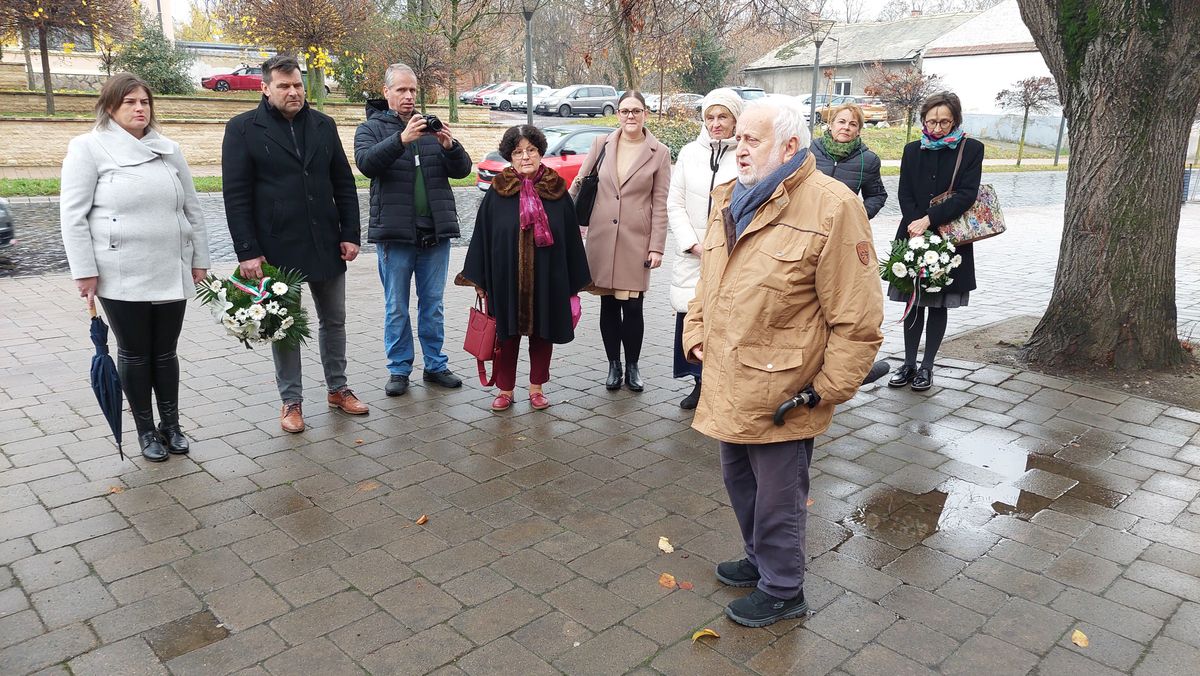 Megható, ahogyan Fráter Erzsébetre emlékeztek Balassagyarmaton