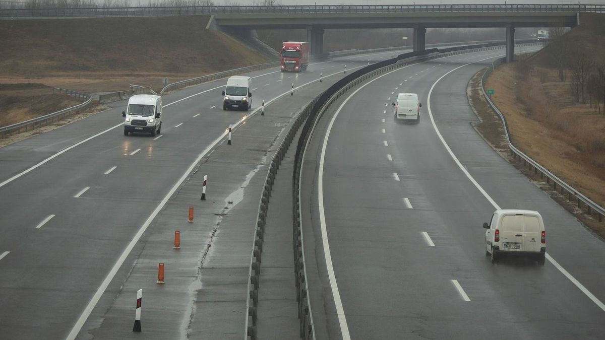 Autópálya-matrica 2026 – hivatalos árak és nógrádi tudnivalók