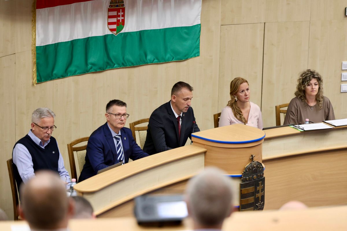 Salgótarján közgyűlése tárgyalt, fontos, amikre rámutattak