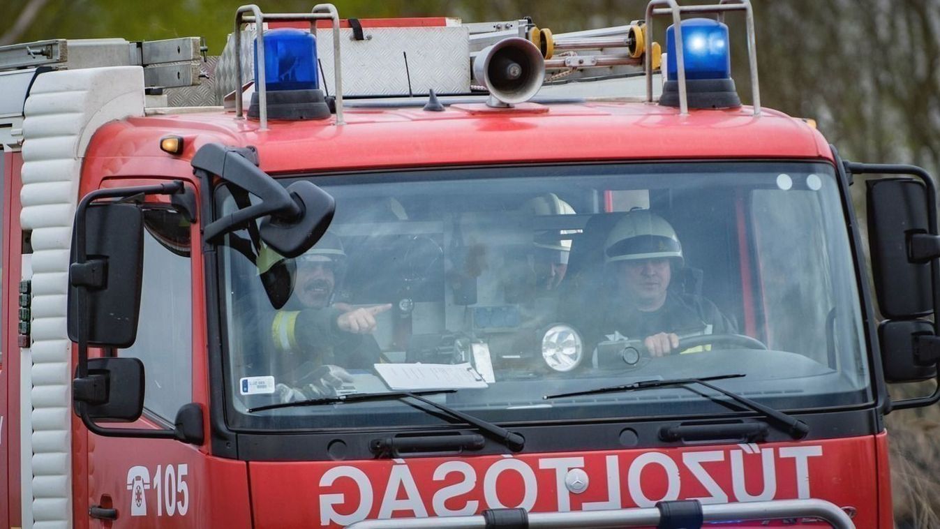 Baleset az M3-ason Galgahévíznél – Három autó ütközött a főváros felé